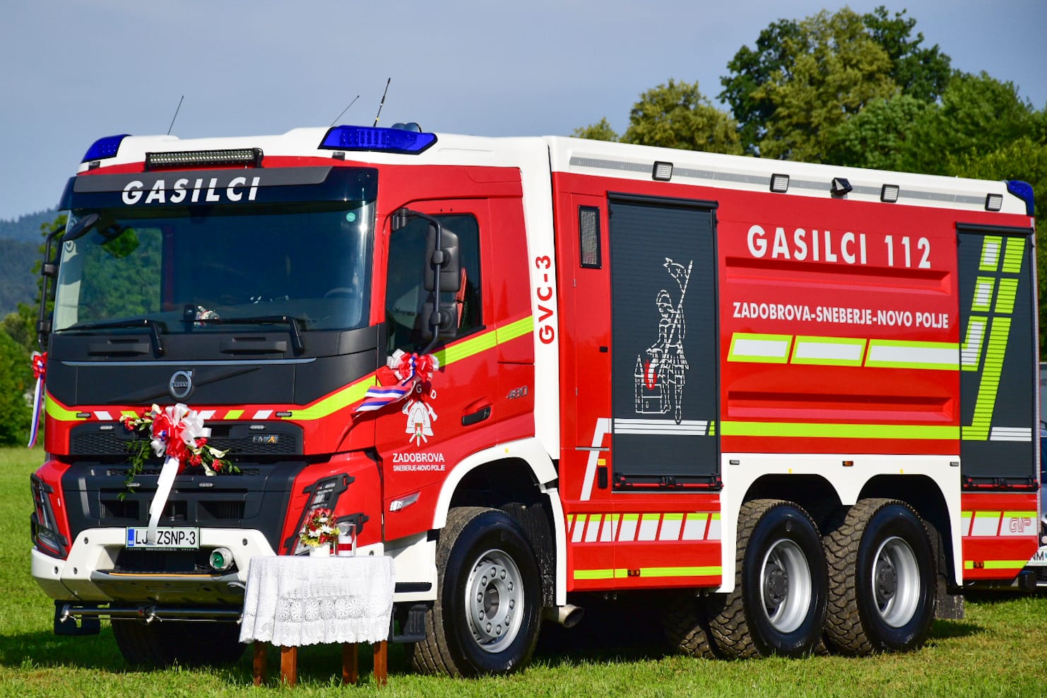 Novo gasilsko vozilo v Zadobrovi – Gasilska zveza Ljubljana
